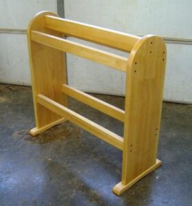 8 DIY Quilt Rack Plans - DIY Crafts