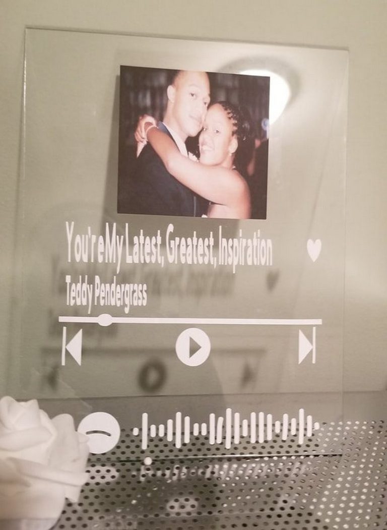 18 DIY Glass Album Covers - DIY Crafts