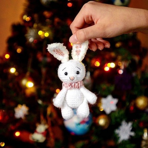 Crochet Little Bunny Pattern With Festive Charm - DIY Crafts