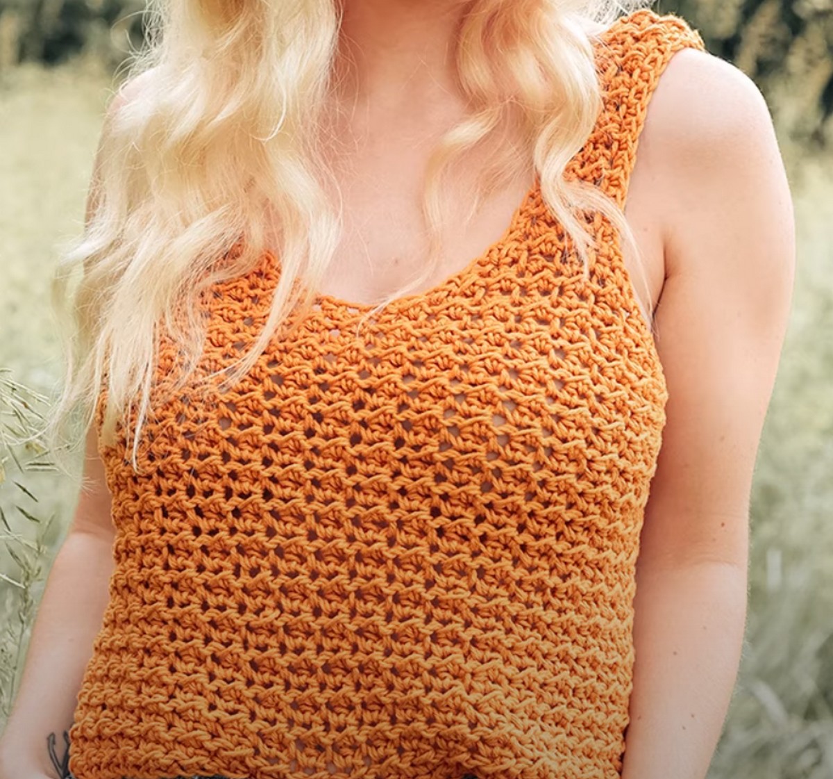 Crochet Sleeveless Top Patterns for Stylish Summer Wear - DIY Crafts
