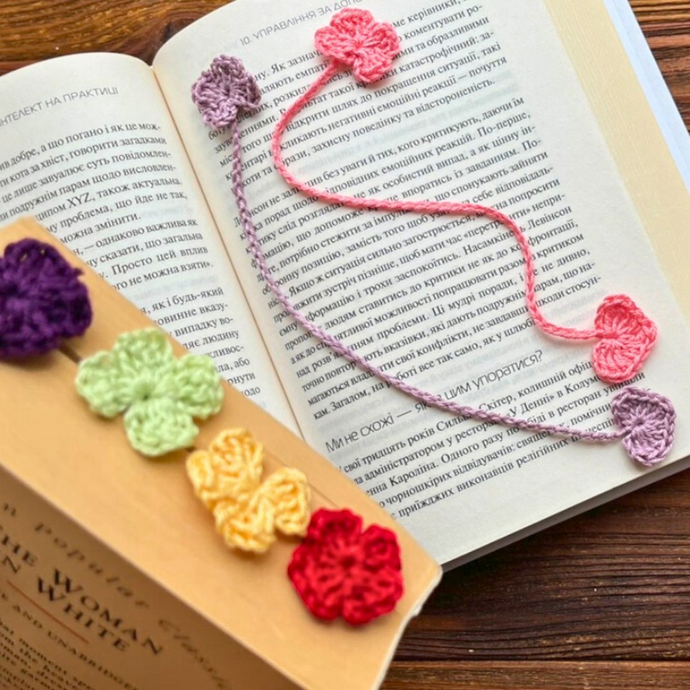 Easy Crochet Flower Bookmark Tutorial for Beginners - DIY Crafts