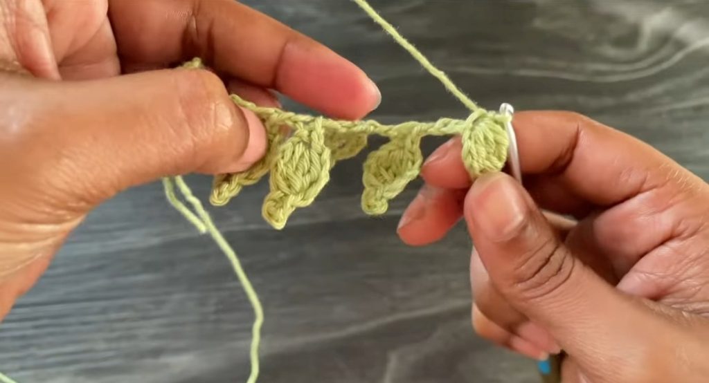 Versatile & Stylish Crochet Leaf Branch Tutorial - DIY Crafts