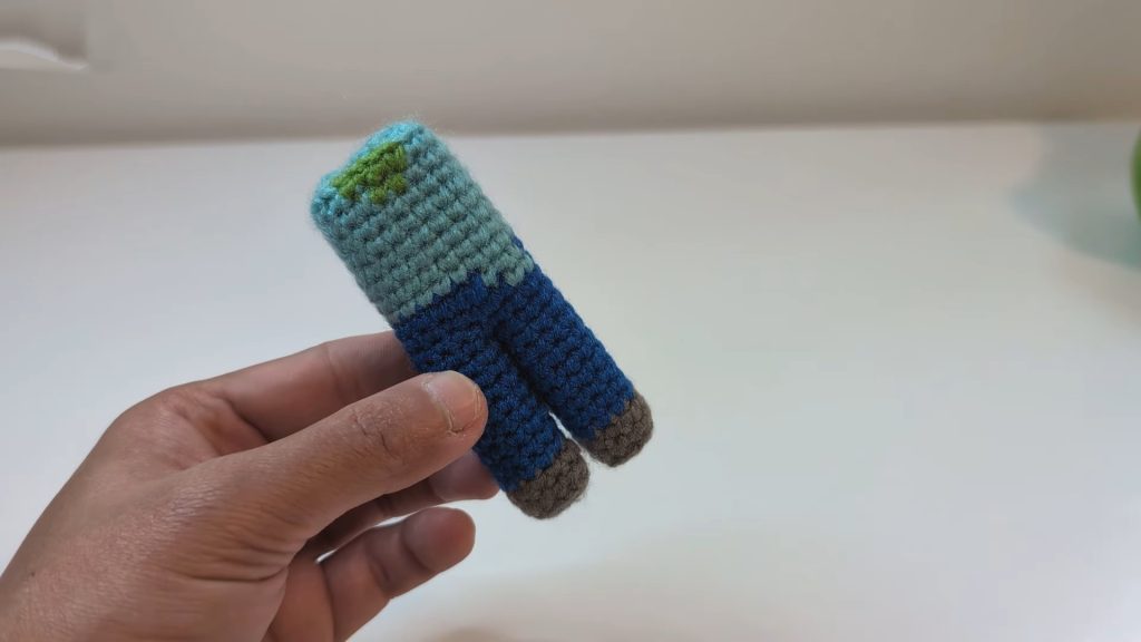 Spooky Crochet Zombie Amigurumi Tutorial for All Skill Levels - DIY Crafts