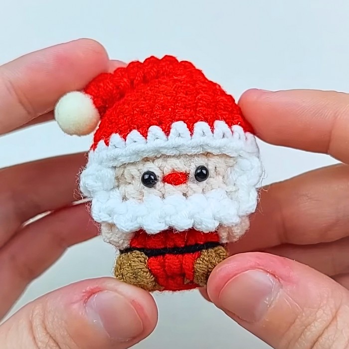 Crochet Mini Santa Claus Easy Holiday Ornament And T Idea Diy Crafts