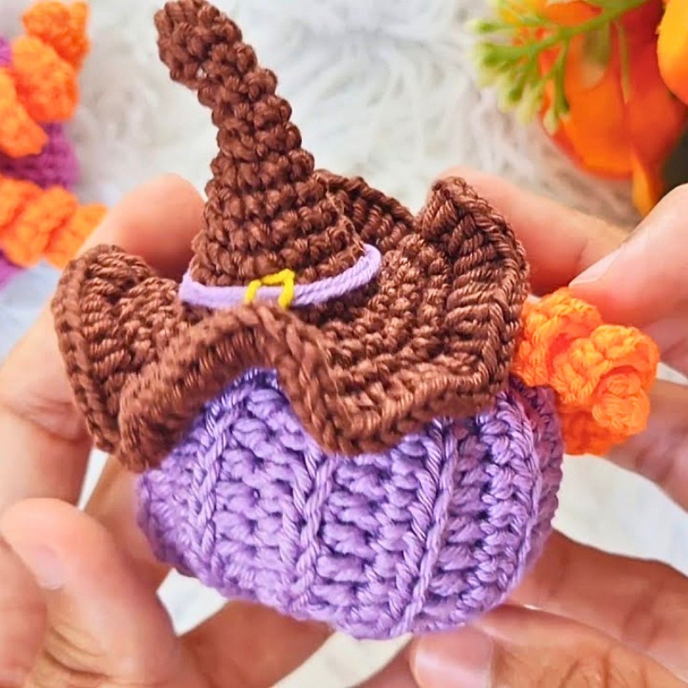 Detailed Tutorial for Crochet Pumpkin Keychain with Mini Hat - DIY Crafts